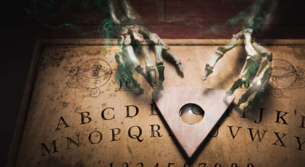 New ‘AI-Generated Ouija Board’ Aims to Converse with the Dead | Serve ...